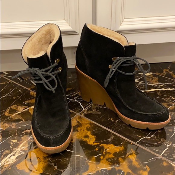 KORS Michael Kors | Shoes | Kors Michael Kors Shearing Lined Suede ...